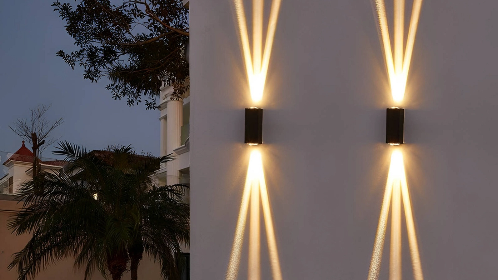 LED Waterproof Outdoor 3 Beams Wall Light