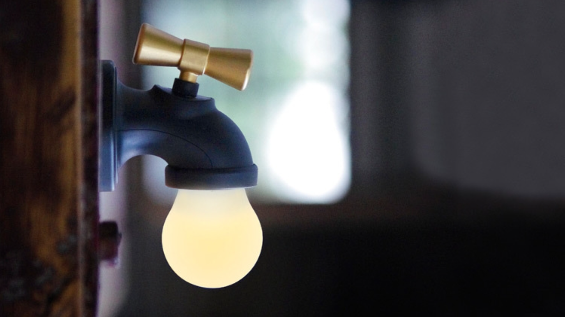 Smart Faucet Night Light: Elegance Illuminated for Your Space