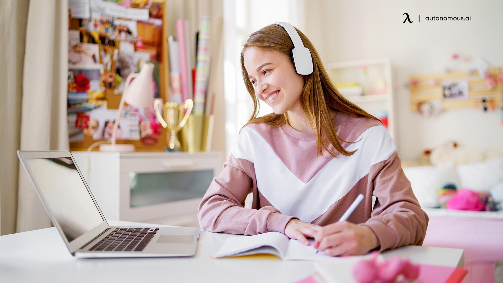 What Are the Standard Student Desk Dimensions?