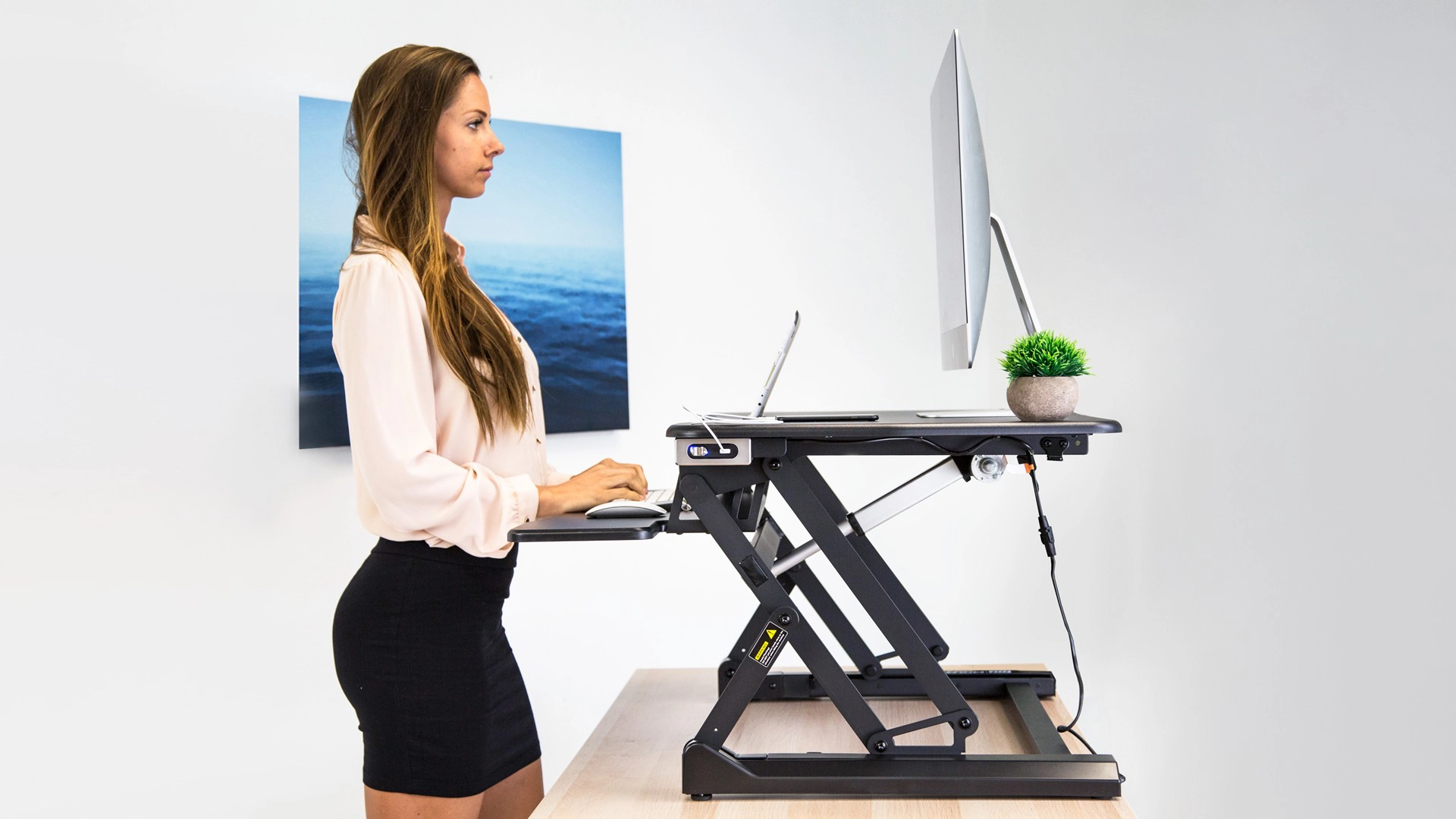 Mount-It! Electric Desk Converter with Built In USB Port