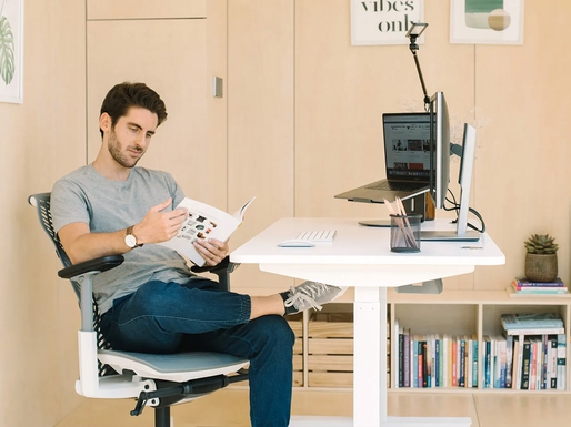 Backyard Reading Room - Outdoor Reading Nook