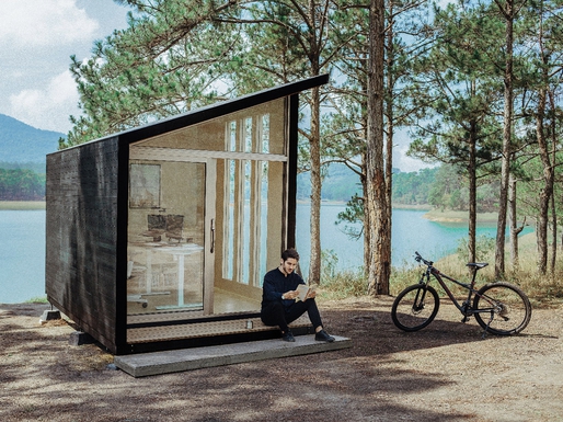 Backyard Reading Room - Outdoor Reading Nook